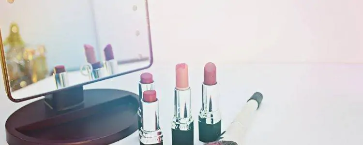 A Social Media Marketing Handbook for Beauty Brand | Brand24 Blog